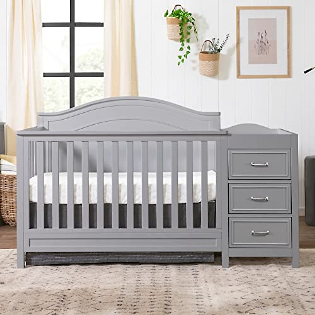 DaVinci Charlie 4-in-1 Convertible Crib and Changer Combo in Grey