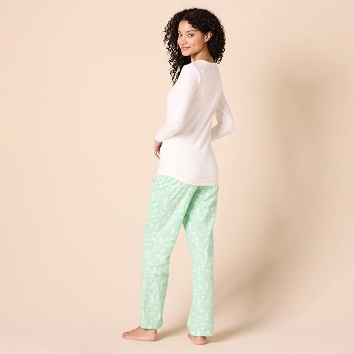 Amazon Essentials Women's Lightweight Flannel Pant and Long-Sleeve T-Shirt Sleep Set, Mint Green Forest Animals, Medium