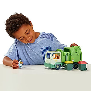 Garbage Truck - 2.5" Bluey and Bin Man poseable Figures with Playset, Multicolor