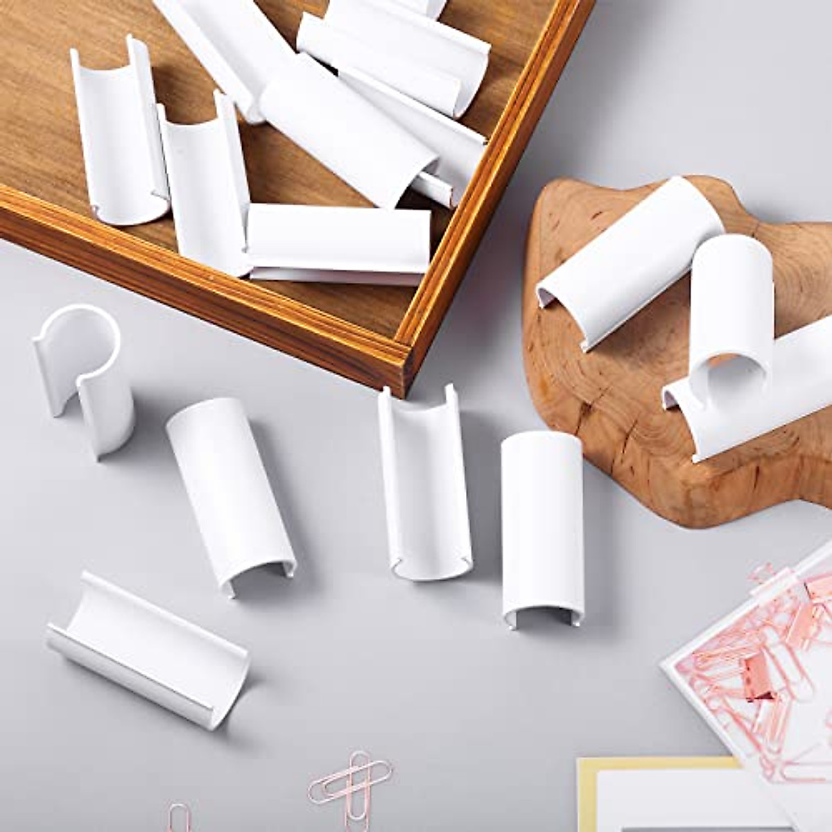 32 Pieces White Snap Clamp for PVC Pipe Greenhouses, Row Covers, Shelters, Bird Protection, 2.4 Inches Long (for 1 Inch PVC Pipe)