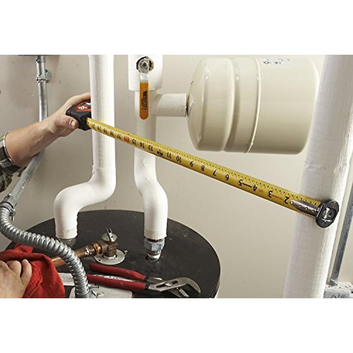 Swanson SW0125G 7" Speed Square Layout Tool & 25' Savage Gripline Tape Measure Kit