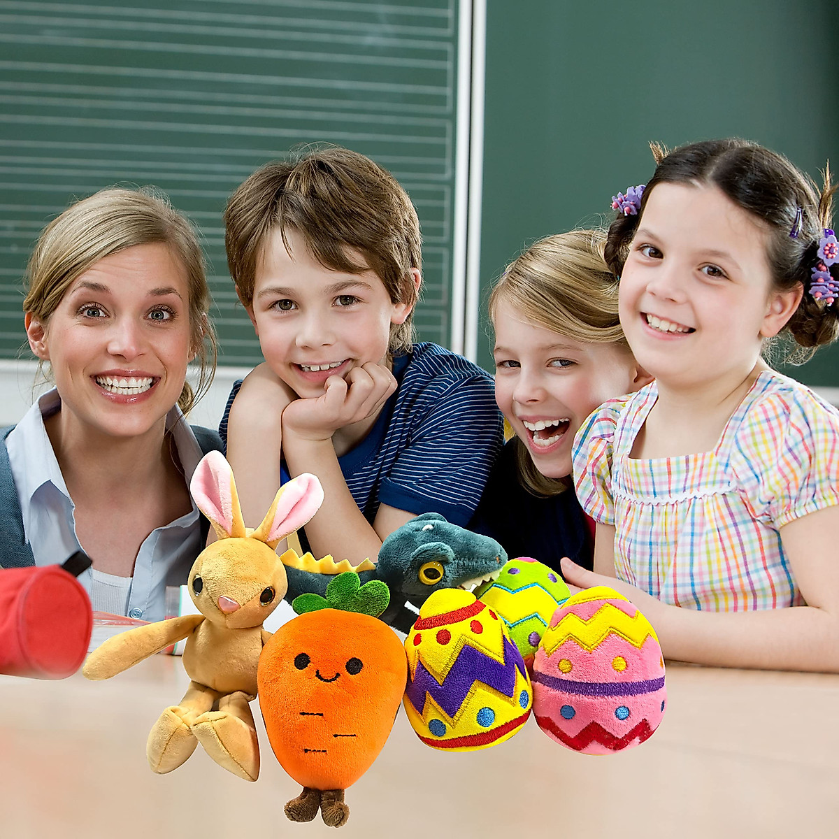 Cherislpy 7 Pcs Easter Plush Basket Goodie Bags Stuffers Plushies Playset Basket Fillers Toys for Party Favor, Plush Easter Bunny Eggs for Kids