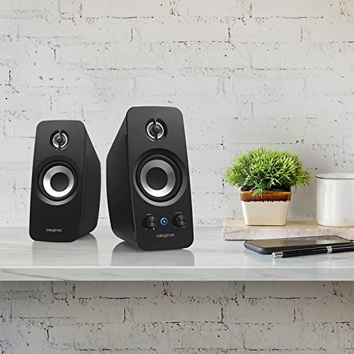 Creative T15 Wireless Bluetooth 2.0 Computer Speaker System