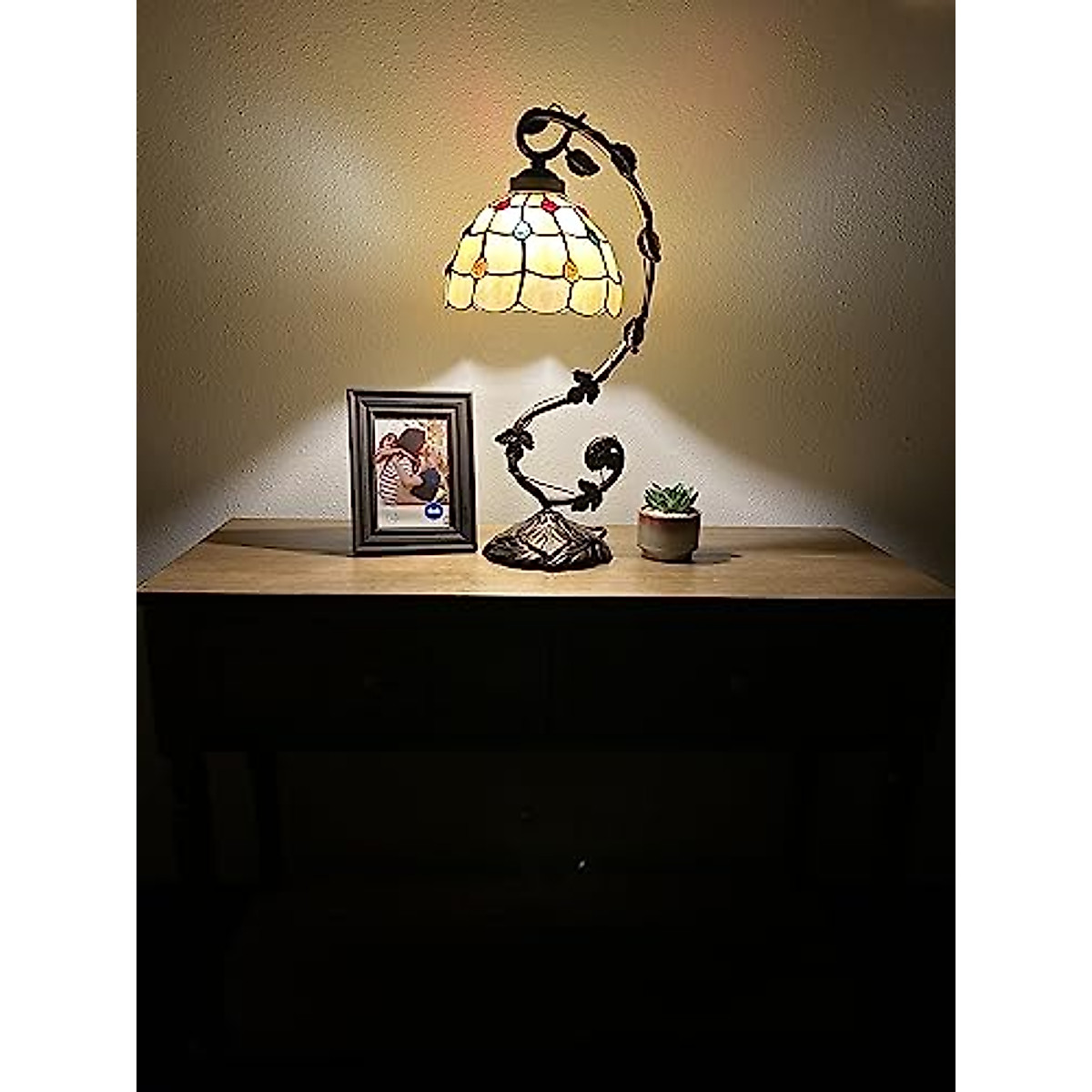 Enjoy Tiffany Style Table Lamp Gold Stained Glass Crystal Beans Iron Metal Leaves Bronze BaseIncluded LED Bulb Vintage for Living Room Dining Room Bedroom Bedside Office Hotel H21*W11 in