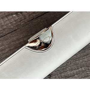 Leslie Jordan Beige EyeCarry Eyeglasses Case Soft Vegan Leather Glasses Holder, Men Or Women Hard Shell Case For Sunglasses Reading Glasses & More, Patented Open Face Design For Easy One-Handed Access