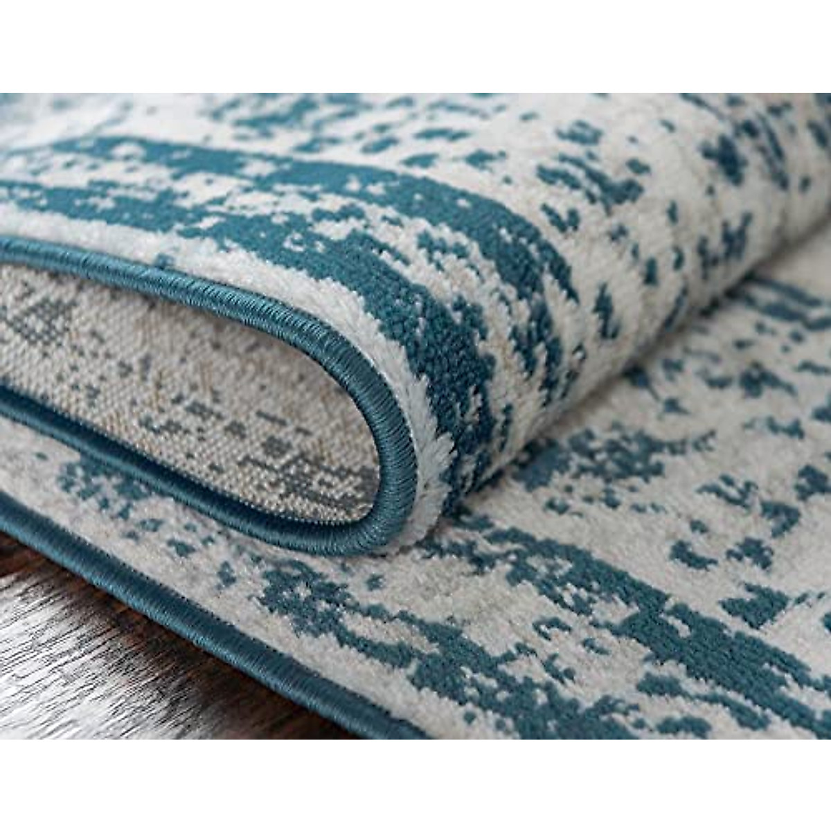 Rugs.com Monte Carlo Collection Rug – 5' x 8' Blue Medium Rug Perfect for Living Rooms, Large Dining Rooms, Open Floorplans