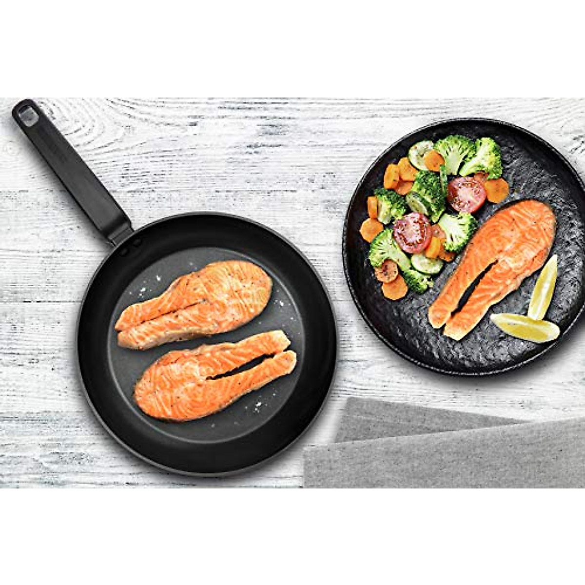 MASTERPAN Non-Stick ILAG Ultimate Everyday Frying Pan with Bakelite handle, 11", black