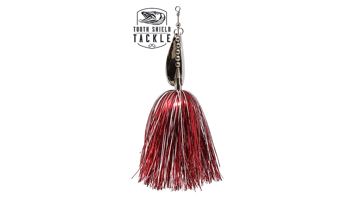 Tooth Shield Tackle Musky Bucktail - Candy Cane Design