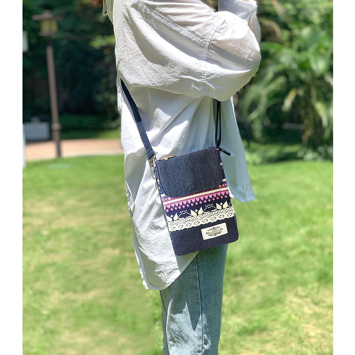 WITERY Small Canvas Cell Phone Purse Wallet- Handmade Cute Floral Cross Body Phone Pouch with Shoulder Strap for Women Teen Girls