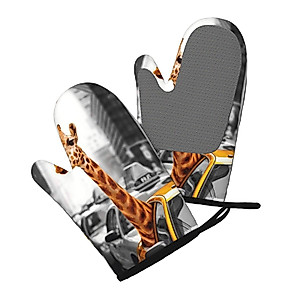 Giraffe in New York Silicone Oven Mitts Heat Resistant Non-Slip BBQ Gloves Kitchen Mittens for Cooking Baking Grilling 1 Pair