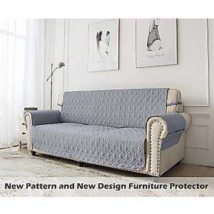 Ameritex Loveseat Cover Water-Resistant Quilted Furniture Protector with Back Nonslip Paws Slipcover for Dogs, Kids, Pets Loveseat Slipcover Stay in Place for Leather (54", Light Grey)