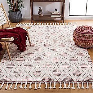 Safavieh Natura Collection Accent Rug - 4' x 6', Ivory & Red, Handmade Moroccan Boho Farmhouse Trellis Braided Tassel Wool, Ideal for High Traffic Areas in Entryway, Living Room, Bedroom (NAT183Q)