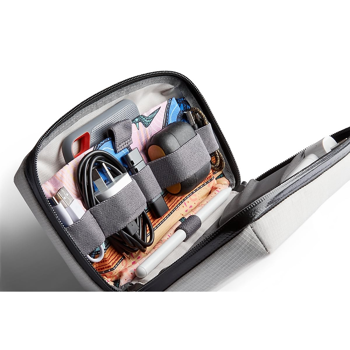 Bellroy Tech Kit – Patty Mills Edition (tech organizer, limited edition) - WhiteOchre