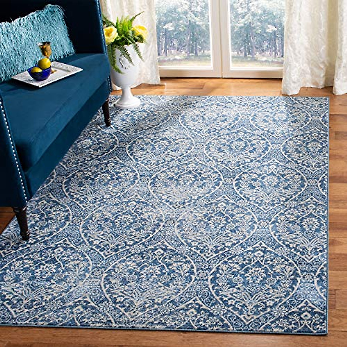 SAFAVIEH Brentwood Collection 8' x 10' Navy / Light Grey BNT860M Floral Damask Ogee Trellis Non-Shedding Living Room Bedroom Dining Home Office Area Rug