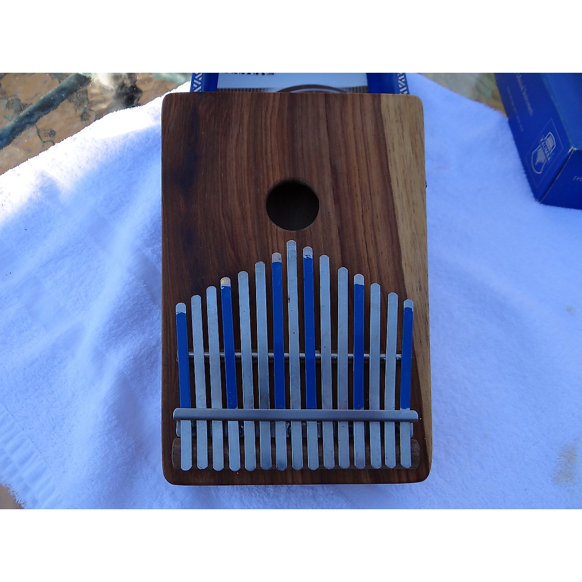 Hugh Tracey Alto Kalimba with Internal Mic Pickup 15-key Alto Kalimba
