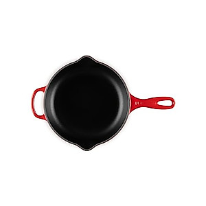 Le Creuset Enameled Cast Iron Signature Iron Handle Skillet, 9" (1-3/8 qt.), Cerise