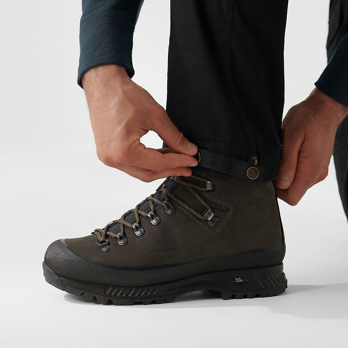 Fjallraven F81160R23248 Vidda Pro Ventilated TRS M Reg Buckwheat Brown 48