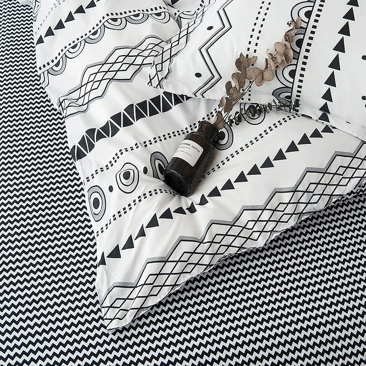 BUniq Duvet Cover Set King/Twin/Full/Queen Size, 3 Pieces (1 Duvet Cover + 2 Pillow Cases), Ultra Soft Washed Microfiber, Textured Duvet Cover with Zipper Closure, Four Corner Ties (Full,006)