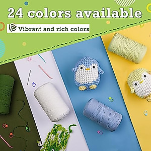 Crochet Yarn, 250g/8.81oz Yarn for Crocheting, 328 Yards Cotton Yarn for Crocheting Easy Yarn with Stitch Markers, Blunt Needles Chunky Thick Cotton Nylon Blend Yarn for Crocheting-White