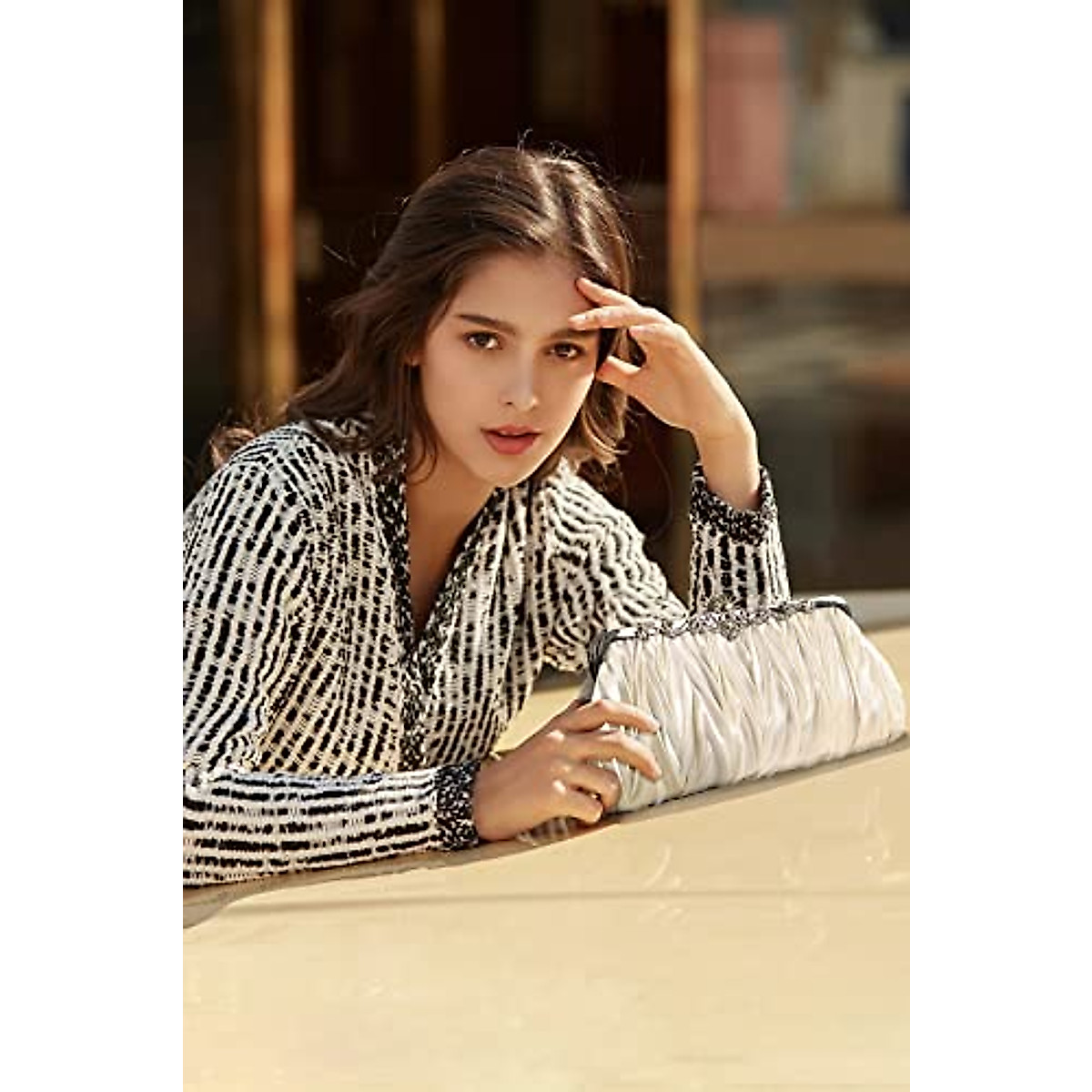 JAMBHALA Women Pleated Clutch Bag with Adjustable Chain Handbag Dumpling Pouch for Wedding, Bridal, Prom, Party (white)