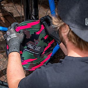 Muc-Off Disc Brake Covers, Camo - Washable Brake Shield for Bicycle Disc Brakes - Pair of Bike Brake Covers for MTB/Road/Gravel Bikes