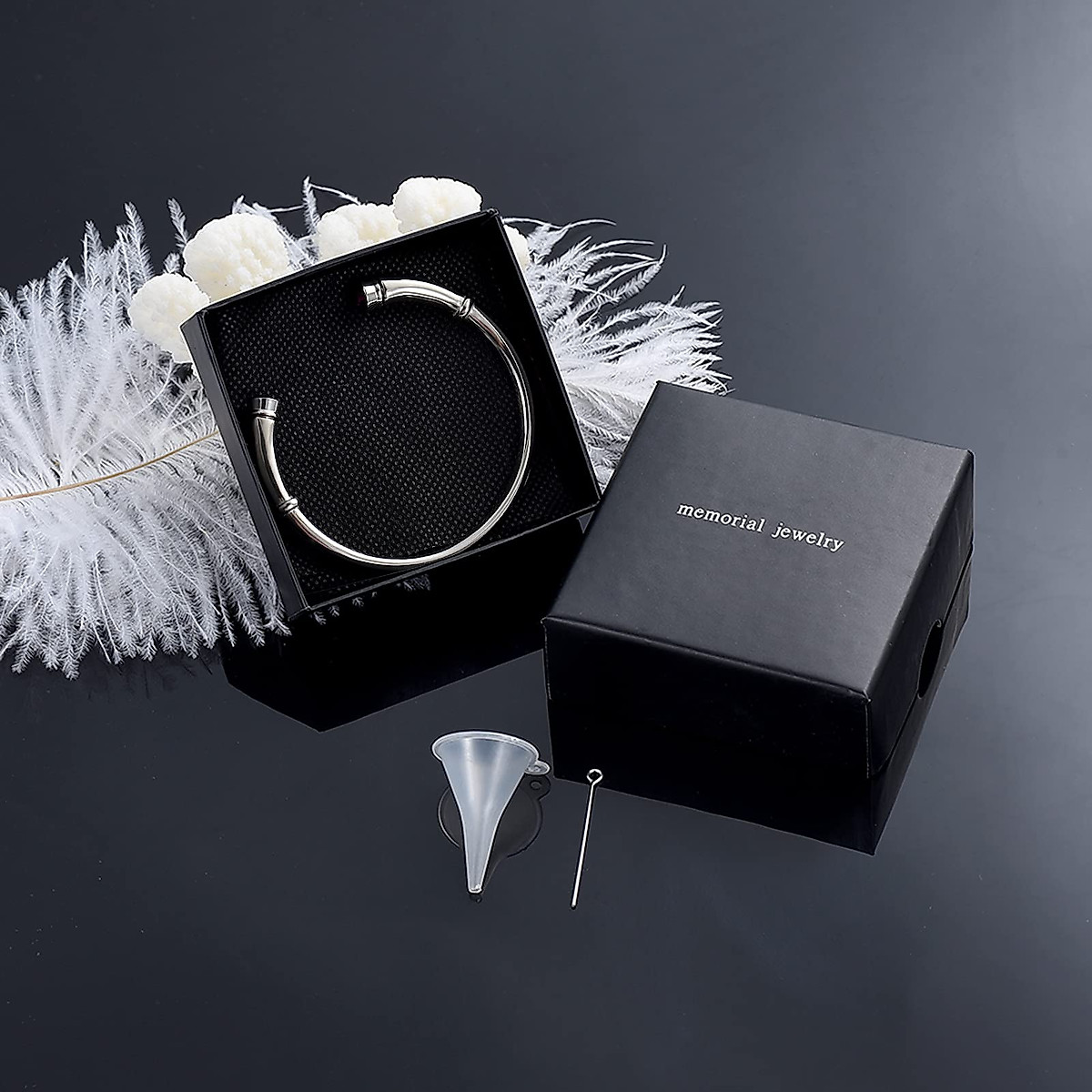 Cremation Urn Bracelet for Women Shiny Birthstone in December Pretty Urn Keepsake Memorial Ash Holder Bracelet (60CM)