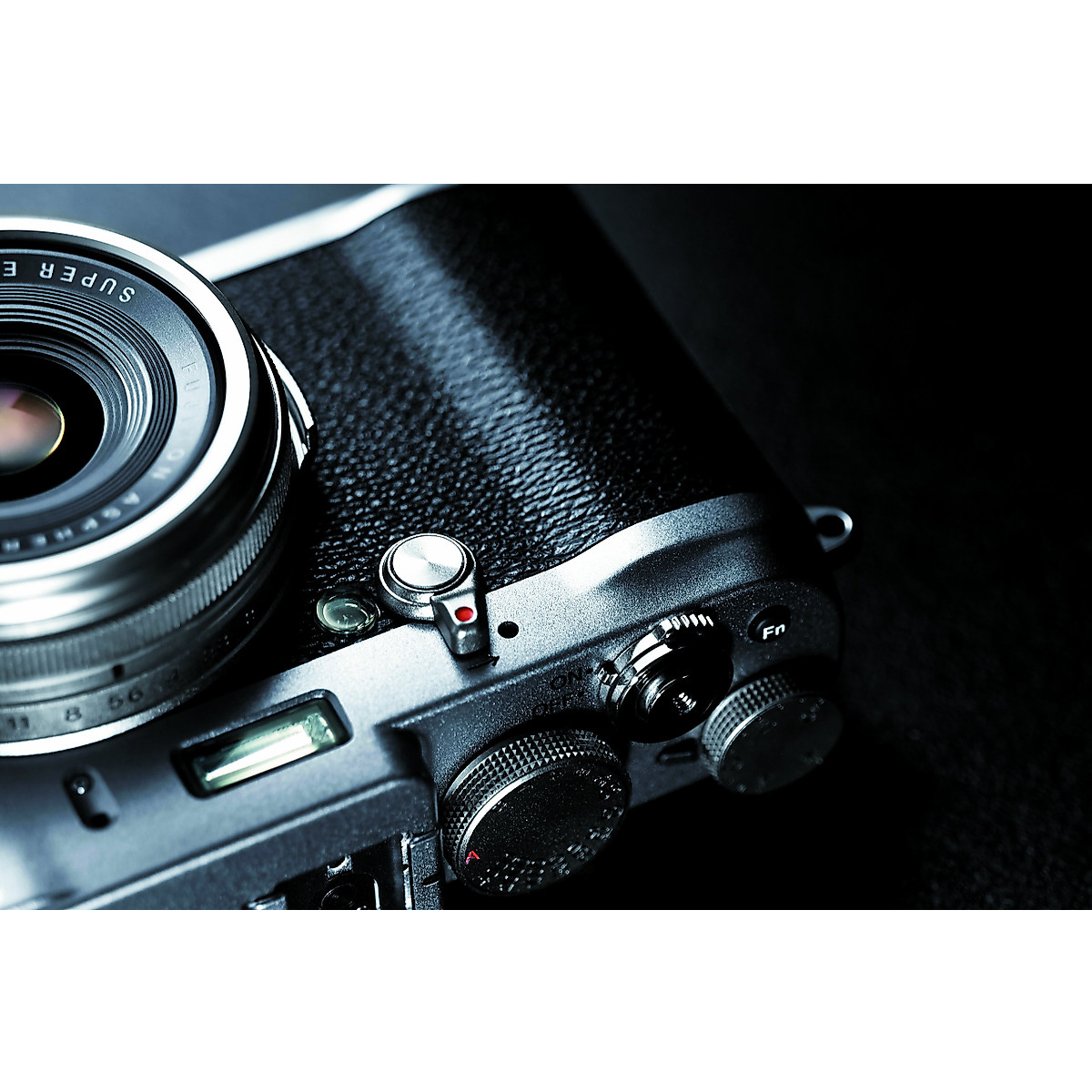 Fujifilm X100S 16 MP Digital Camera with 2.8-Inch LCD (Silver) (OLD MODEL)