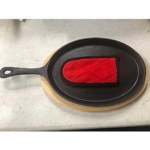 Brooks AG Parts Four Pre-seasoned Cast Iron Fajita Pan Sets,Includes Wooden Serving Bases,Padded Handle Sleeve and Cast Iron Skillet