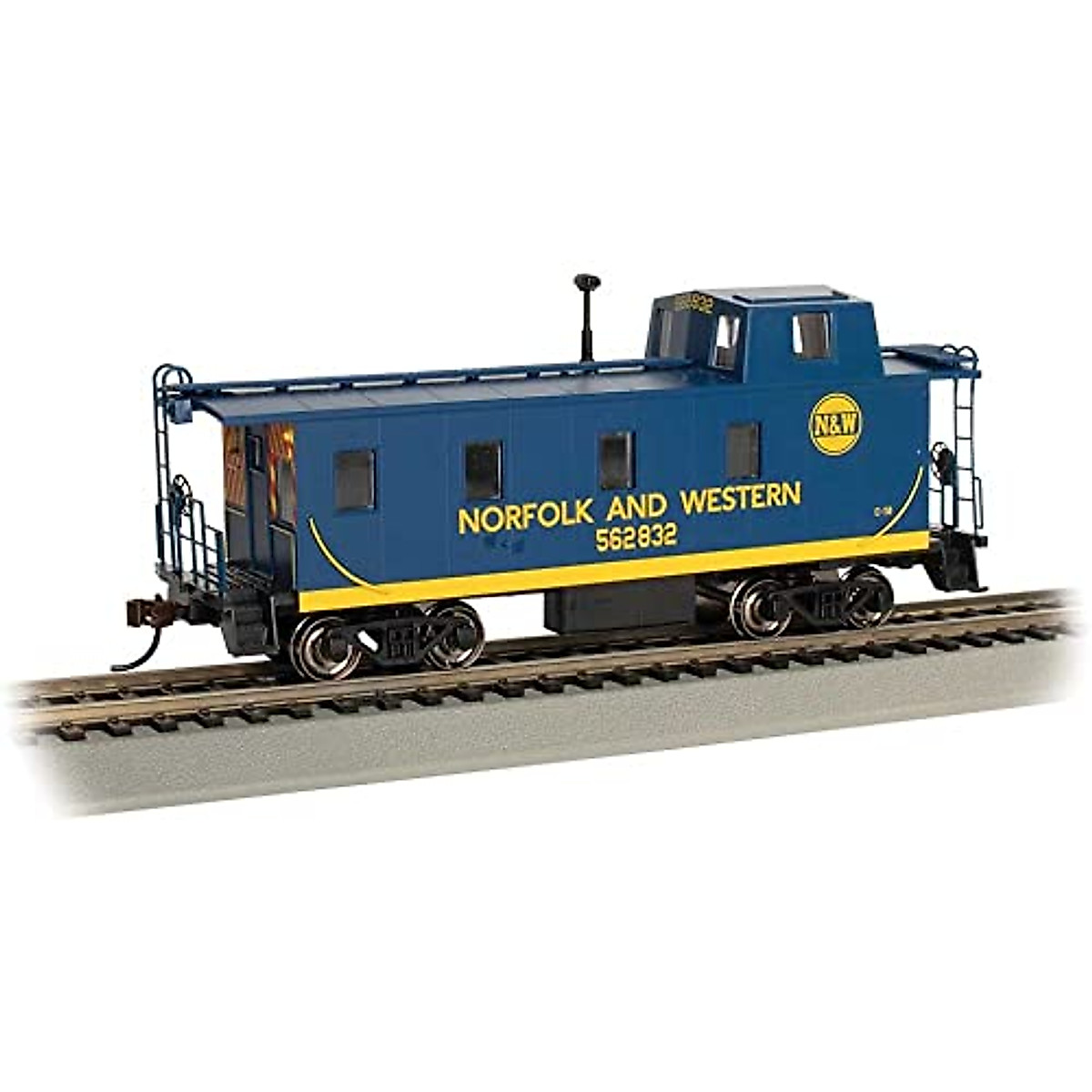 Bachmann Trains - Streamlined Caboose with Offset Cupola - Norfolk Western #562832 - HO Scale