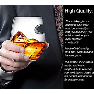 Bezrat Whiskey Cigar Glasses - Pack of 2-10 oz - Double Old Fashioned Round Tumbler With Side Mounted Cigar Holder Rest - Whiskey Glasses Christmas Gift (2 Pack)