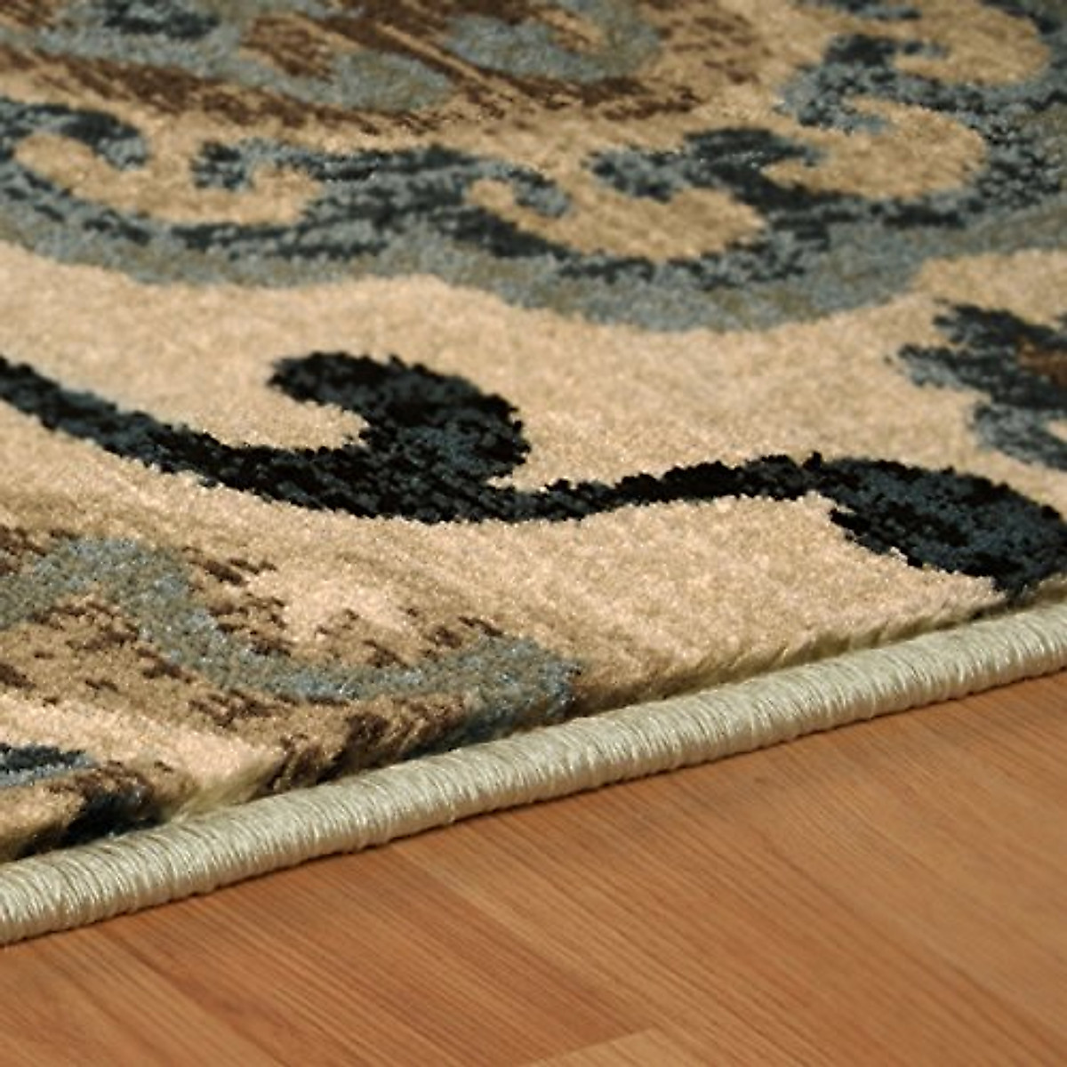 SUPERIOR Abner Collection Area Rug, 10mm Pile Height with Jute Backing, Fashionable and Affordable Rugs, Beautiful Scrolling Medallion Pattern - 5' x 8' Rug, Cream with Blue and Beige