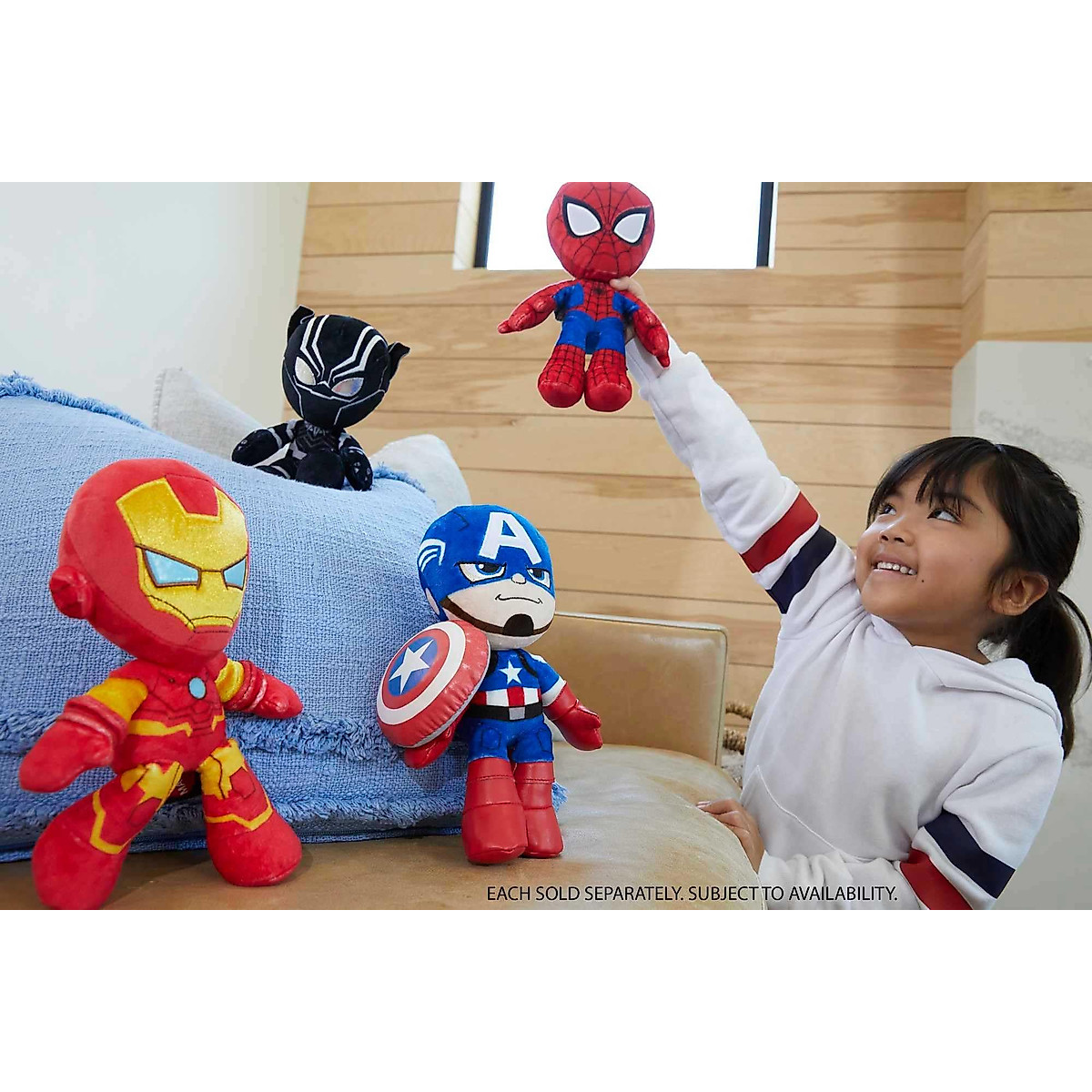 Mattel Marvel Spider-Man Plush Character Figure, Super Hero Soft Doll in Classic Suit, 8 Inches Tall