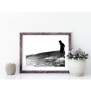 Surf Crusing Down The Line On a Retro Single Fin At Tea Tree Bay Australia, Minimalist Ready to Frame Surf Wall Art Print 14x11, Ideal for Surfers, Surf Lovers and Cool Modern Beach House Decor