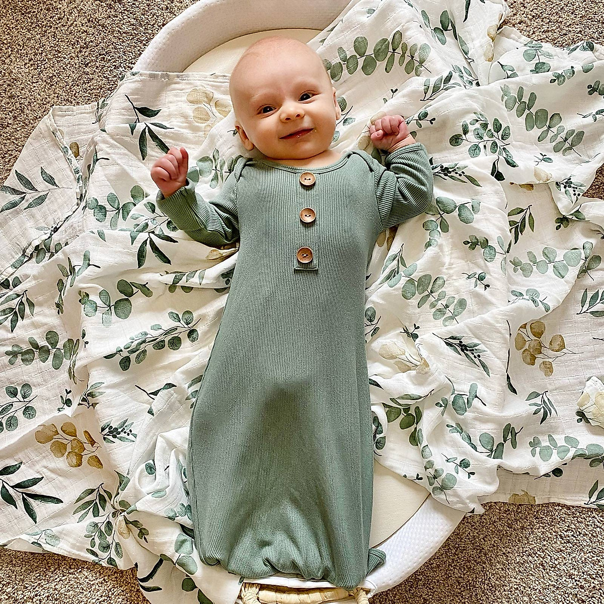 LifeTree Newborn Swaddle Set with Matching Hat and Headband Bow, Wooden Birth Announcement Card, Muslin Baby Swaddle Blankets for Boys & Girls, Eucalyptus Pattern