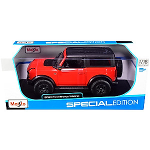 Maisto Diecast Cars 2021 Ford Bronco Wildtrak Red with Black Top Special Edition 1/18 Diecast Model Car by Maisto 31456 (31456RD)