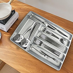 SUPPHOUS Silverware Drawer Organizer Tray, 6-Slot Large Utensil Drawer Organizer Cutlery Drawer Organizer, No-Slip Kitchen Utensil Organizer for Kitchen, Office, Bathroom (6 Slot)