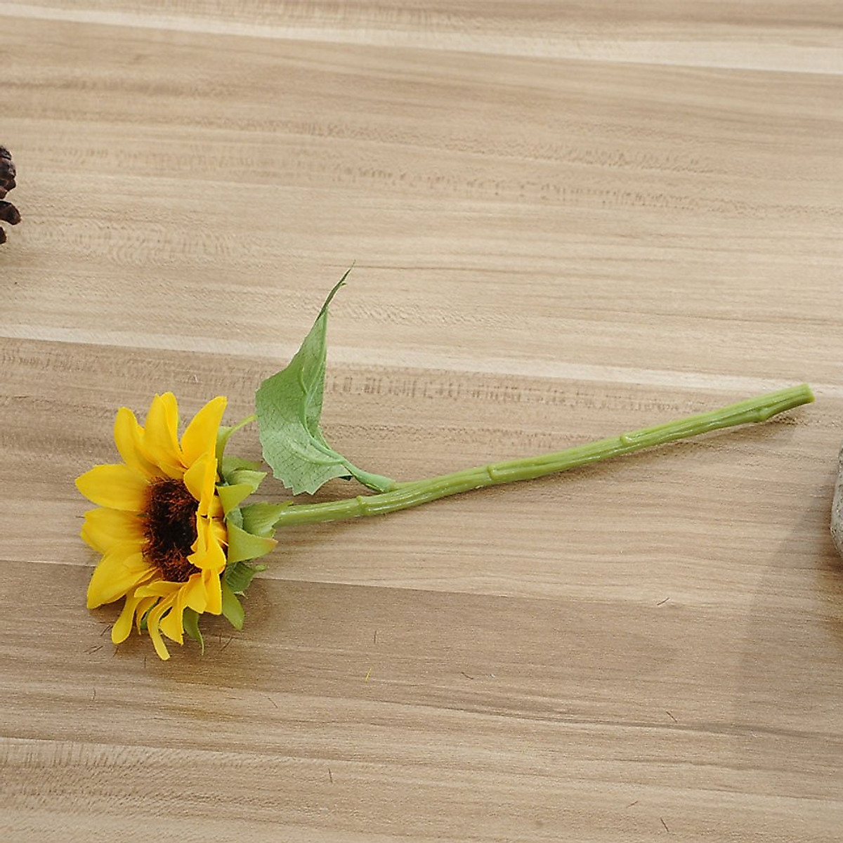 Artfen Artificial Sunflowers 6 Pcs Fake Sunflowers Preserved Flower Bouquet Bride Bridesmaid Holding Flowers Artificial Flowers for Home Hotel Office Wedding Party Garden Craft Art Decor No Vase