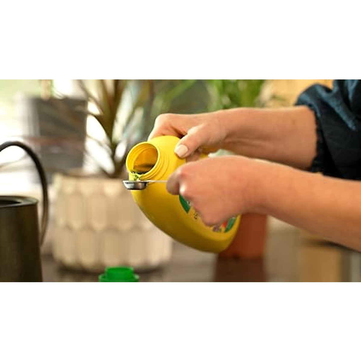 950mL 12-4-8 Liquid All Purpose Fertilizer