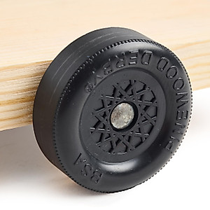 Pinewood Pro Pine Derby Axles - Polished and Graphite Coated Axles from The Official Derby Kit (Set of 4)