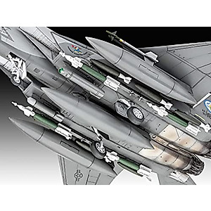 Revell 03841 F-15 Eagle Model Kit 1:72 Scale, Unvarnished