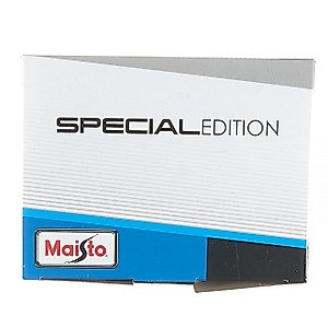 Maisto 1:18 Scale Porsche 550A Spyder Diecast Vehicle, Silver