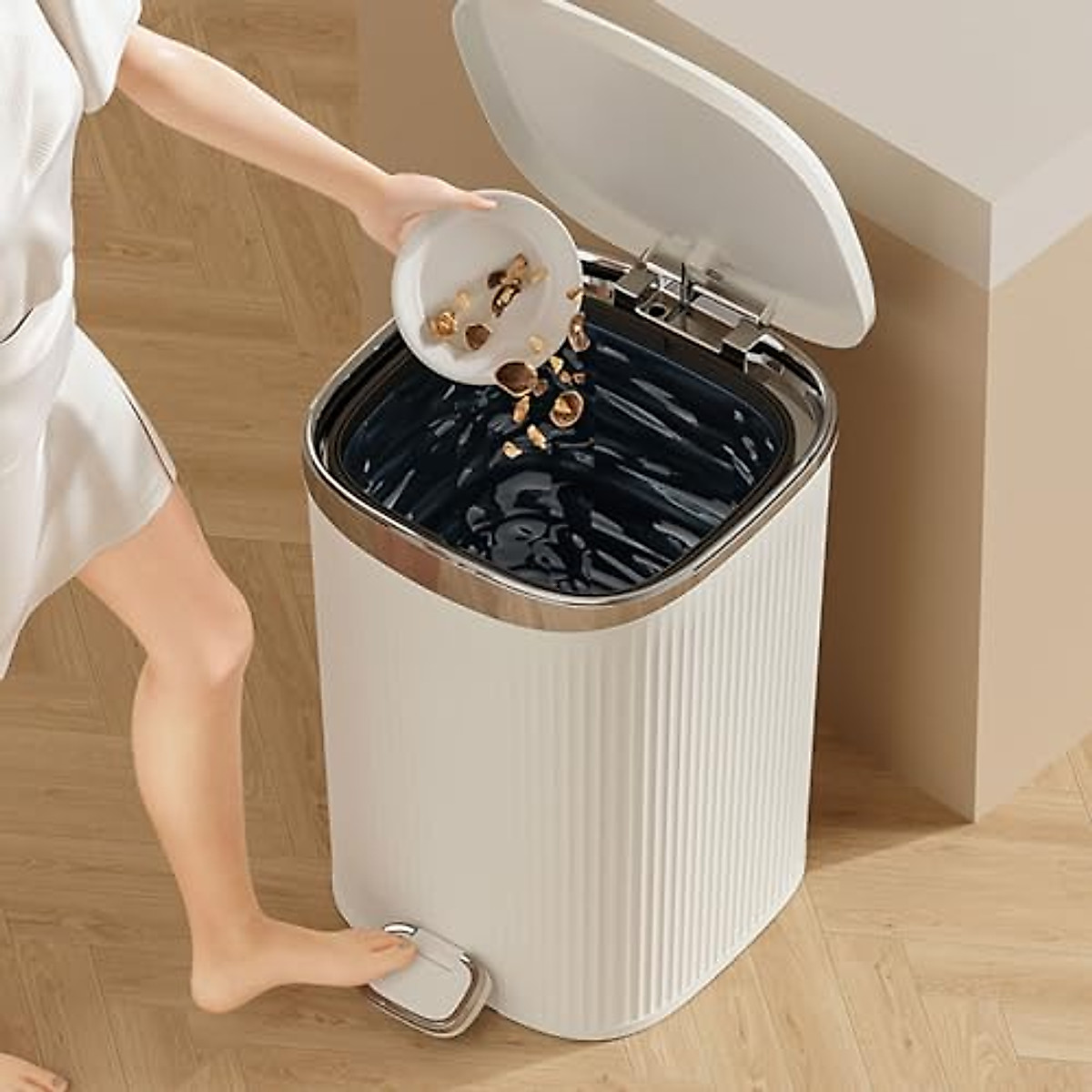 Pedal Trash Bin Step Trash Can with Good Seal Designed for Easy Disposal in Kitchens Or Office Garbage Container