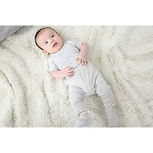 O2 BABY Organic Cotton Unisex Baby Jogger Pants, 3-Pack Pull-on Bottoms, Newborn Leggings (Newborn, Grey/White/Green)