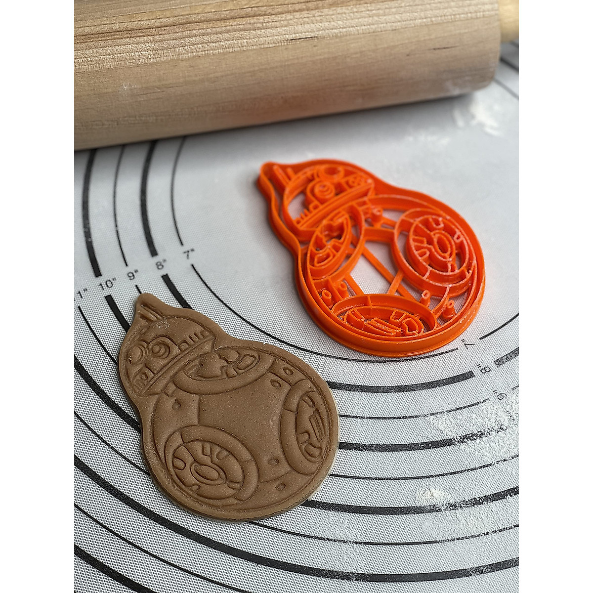 Premium Star Wars Exclusive BB-8 BB8 Cookie Cutter Mold 4.5-Inch-Scale Produced by 3D Kitchen Art