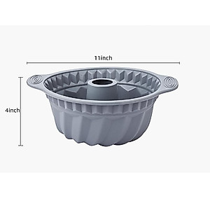 A person who loves life 10" Silicone Bundt Cake Pan, Non-Stick Silicone Bundt Pan with Handle, Home Baking DIY Cake Mold for Cake, Chocolate, Jelly, Bread, Gelatin (Nordic Grey)