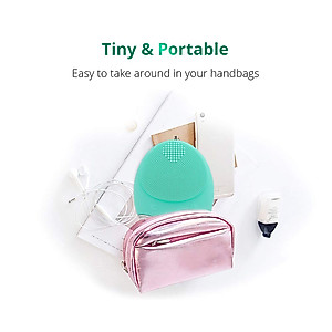 Sonic Facial Cleansing Brush, Soft Silicone Waterproof Face Cleanser Bamboo Charcoal Wireless Charging Travel Size Massager for Skin Exfoliation, Deep Cleansing, Anti Aging - Green