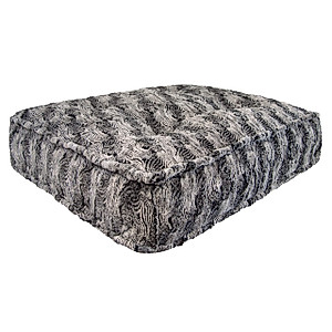 Bessie and Barnie Artic Seal Luxury Extra Plush Faux Fur Rectangle Pet/Dog Bed (Multiple Sizes)