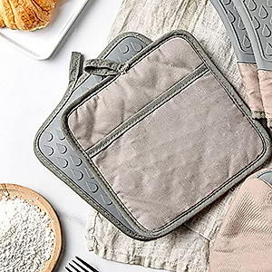COMUSTER Silicone Pot Holders, with Gasket, Oven Heating pad, Non-Slip Silicone Surface Pot holdersr (Pot Holders Gray)