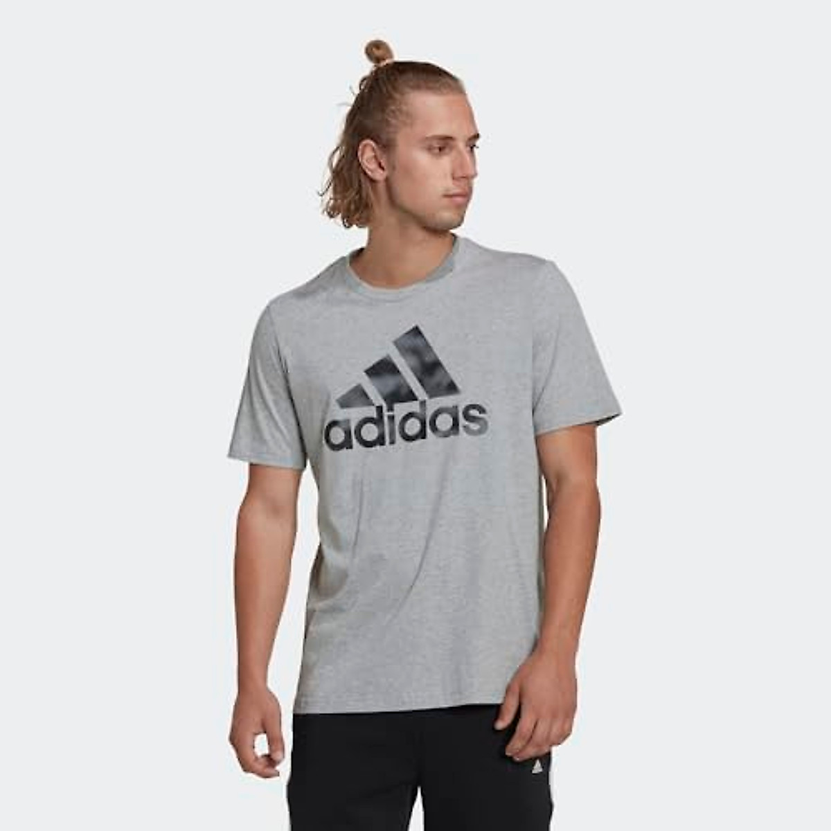 adidas Men's Essentials Camouflage Printed Tee, Medium Grey Heather, Large