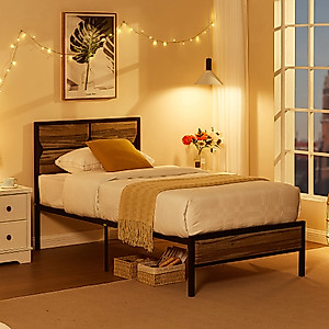 VECELO Twin Bed Frame Metal Platform with Wooden Headboard & Footboard Mattress Foundation Strong Metal Slats Support No Box Spring Replacement/Easy Assemble